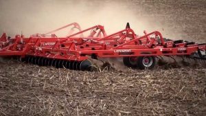 Discover How Cultivators And Rototillers Can Turn Dirt Into Fertile ...