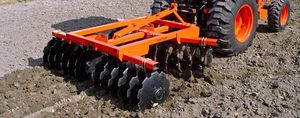 Harrowing: The Best Way To Properly Maintain Your Fields – TopTillers.com
